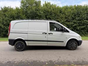 Mercedes-Benz Vito 2009 in Kaunas, with an engine capacity of 2.20 L and mileage of 276 thousand km for 1900 €, photo 3 on AUTOMOTO.COM.LV