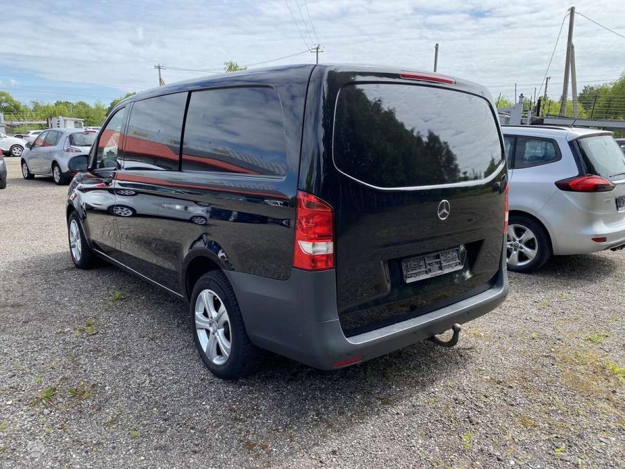 Mercedes-Benz Vito 2016 in Radviliskis, with an engine capacity of 2.14 L and mileage of 250 thousand km for 15000 €, photo 4 on AUTOMOTO.COM.LV