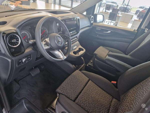 Mercedes-Benz Vito 2024 Viļņa, ar dzinēja tilpumu 1.95 L un nobraukumu 0 tūkst. km par 60393 €, foto 3 vietnē AUTOMOTO.COM.LV