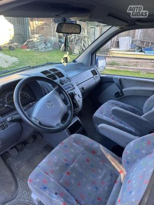 Mercedes-Benz Vito 2002 Viļņa, ar dzinēja tilpumu 2.20 L un nobraukumu 422 tūkst. km par 2900 €, foto 11 vietnē AUTOMOTO.COM.LV