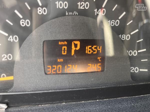 Mercedes-Benz Vito 2005 in Vilnius, with an engine capacity of 2.10 L and mileage of 320 thousand km for 2250 €, photo 9 on AUTOMOTO.COM.LV