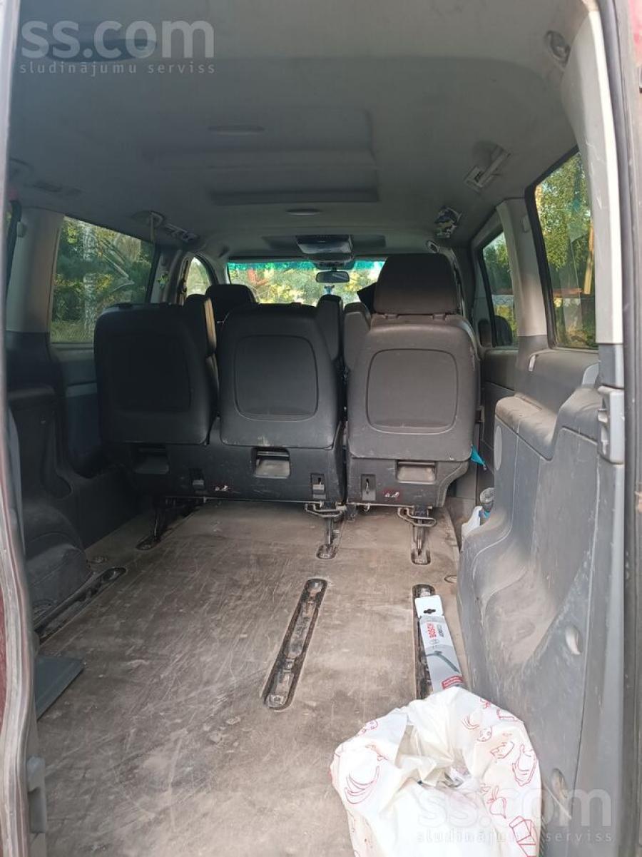 Mercedes-Benz Vito 2006 Rīga, ar dzinēja tilpumu 2.20 L un nobraukumu 331 tūkst. km par 4000 €, foto 4 vietnē AUTOMOTO.COM.LV