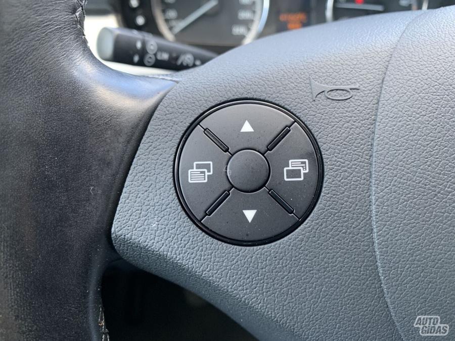 Mercedes-Benz Vito 2010 Kauņa, ar dzinēja tilpumu 2.20 L un nobraukumu 312 tūkst. km par 7999 €, foto 22 vietnē AUTOMOTO.COM.LV