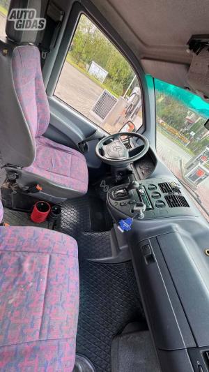 Mercedes-Benz Vito 1999 in Vilnius, with an engine capacity of 2.30 L and mileage of 337 thousand km for 1650 €, photo 11 on AUTOMOTO.COM.LV