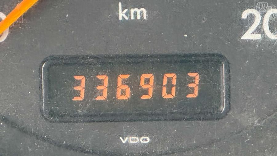 Mercedes-Benz Vito 1999 in Vilnius, with an engine capacity of 2.30 L and mileage of 337 thousand km for 1650 €, photo 13 on AUTOMOTO.COM.LV