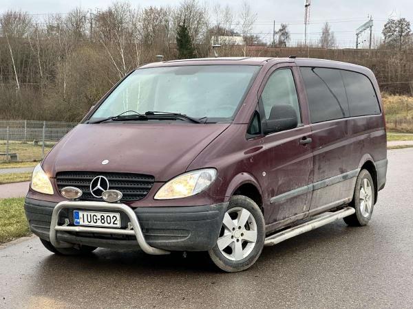 Red Mercedes-Benz Vito 2004 in Vilnius, with an engine capacity of 2.14 L and mileage of 290 thousand km for 1999 €, photo 5 on AUTOMOTO.COM.LV