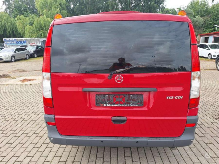 Red Mercedes-Benz Vito 2011 in Marijampole, with an engine capacity of 2.14 L and mileage of 286 thousand km for 7800 €, photo 5 on AUTOMOTO.COM.LV