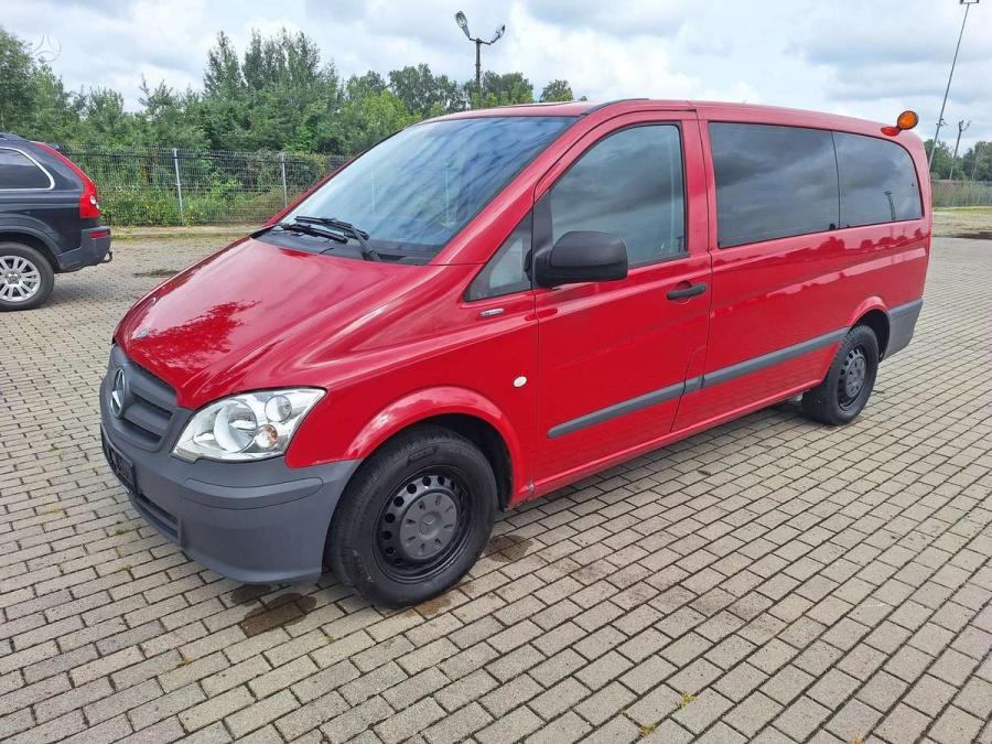 Red Mercedes-Benz Vito 2011 in Marijampole, with an engine capacity of 2.14 L and mileage of 286 thousand km for 7800 €, photo 8 on AUTOMOTO.COM.LV