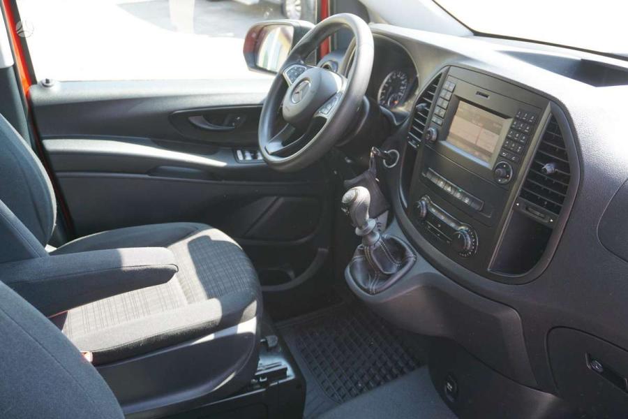 Red Mercedes-Benz Vito 2015 in Klaipeda, with an engine capacity of 2.14 L and mileage of 320 thousand km for 10600 €, photo 9 on AUTOMOTO.COM.LV