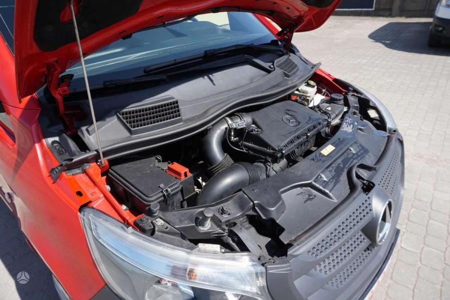 Red Mercedes-Benz Vito 2015 in Klaipeda, with an engine capacity of 2.14 L and mileage of 320 thousand km for 10600 €, photo 26 on AUTOMOTO.COM.LV