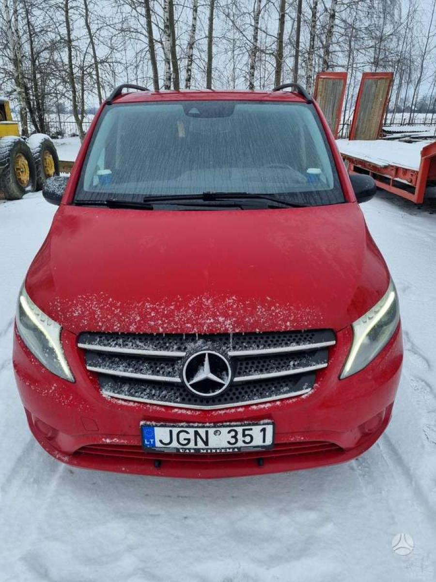 Red Mercedes-Benz Vito 2016 in Radviliskis, with an engine capacity of 2.20 L and mileage of 464 thousand km for 11495 €, photo 2 on AUTOMOTO.COM.LV
