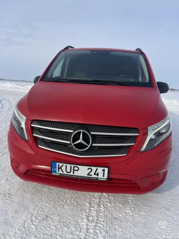 Sarkans Mercedes-Benz Vito 2019 Kauņa, ar dzinēja tilpumu 2.14 L un nobraukumu 238 tūkst. km par 13500 €, foto 2 vietnē AUTOMOTO.COM.LV