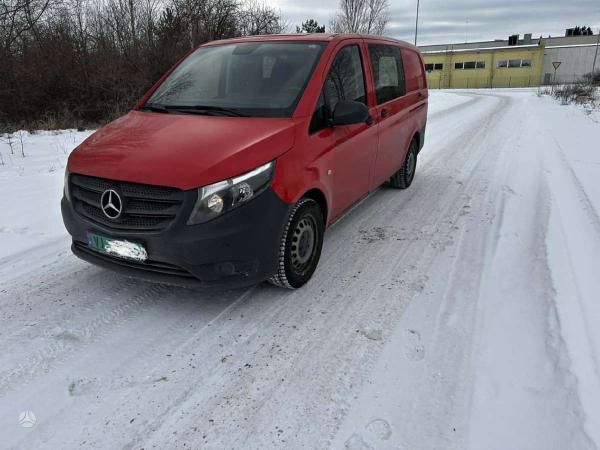 Red Mercedes-Benz Vito 2021 in Parnu, with an engine capacity of 2.10 L and mileage of 192 thousand km for 20900 €, photo 10 on AUTOMOTO.COM.LV