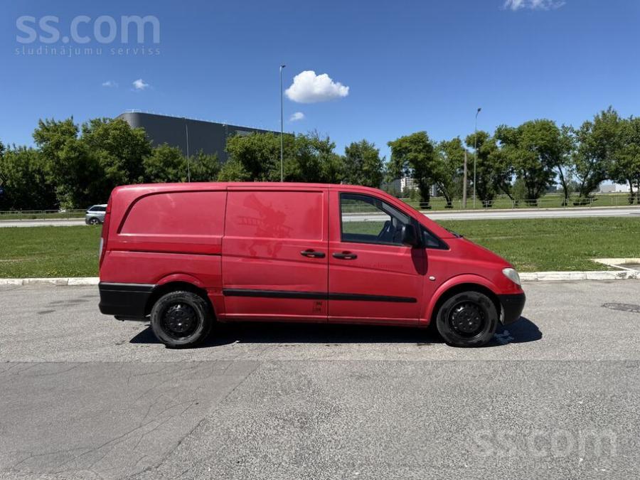 Красный Мерседес Вито 2007 в Рига, объемом двигателя 2.20 л и пробегом 275 тыс. км за 3000 €, фото 5 на AUTOMOTO.COM.LV