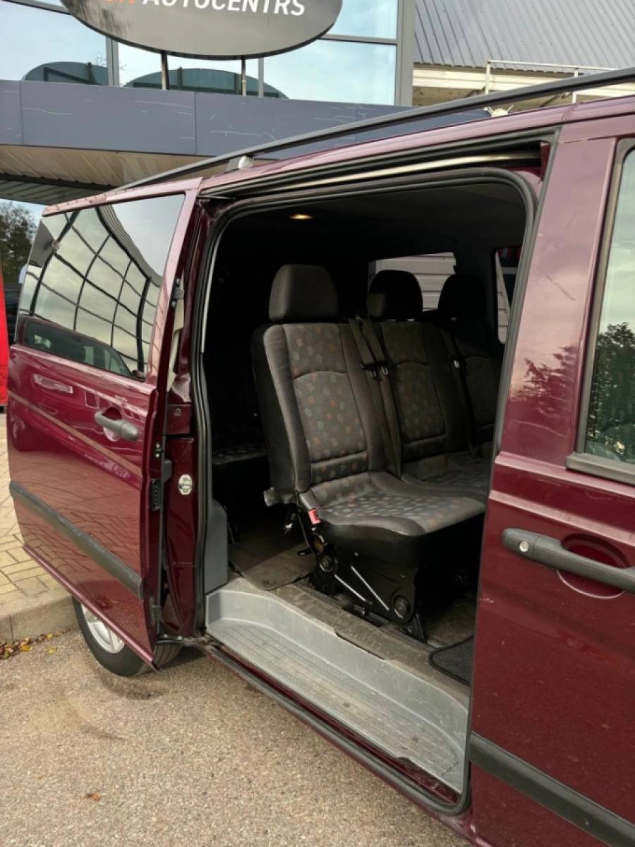 Red Mercedes-Benz Vito 2007 in Riga, with an engine capacity of 2.20 L and mileage of 254 thousand km for 6850 €, photo 19 on AUTOMOTO.COM.LV