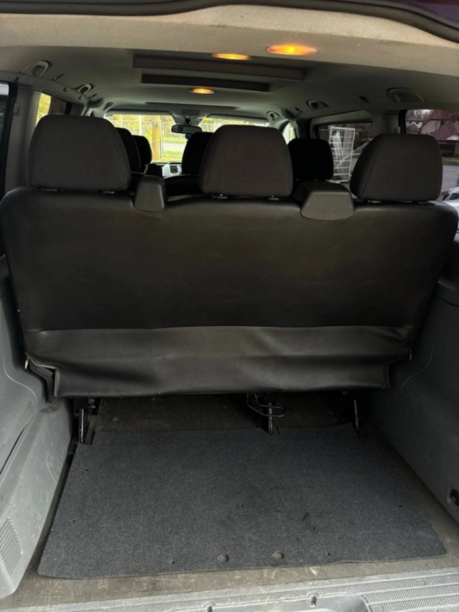 Red Mercedes-Benz Vito 2007 in Riga, with an engine capacity of 2.20 L and mileage of 254 thousand km for 6850 €, photo 35 on AUTOMOTO.COM.LV