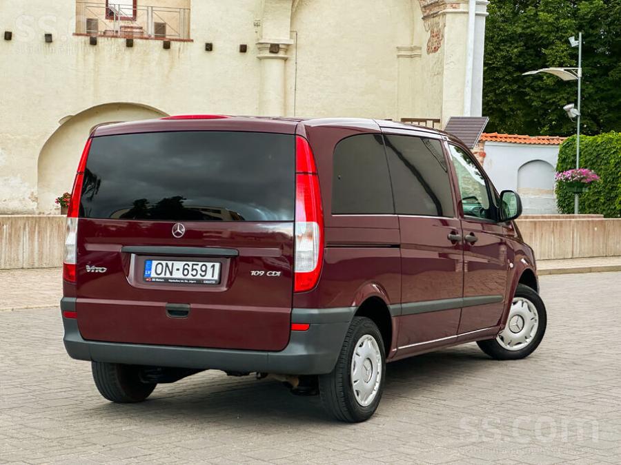 Красный Мерседес Вито 2007 в Елгава, объемом двигателя 2.20 л и пробегом 313 тыс. км за 5350 €, фото 6 на AUTOMOTO.COM.LV