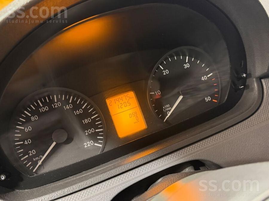 Sarkans Mercedes-Benz Vito 2008 Rīga, ar dzinēja tilpumu 2.20 L un nobraukumu 214 tūkst. km par 4990 €, foto 7 vietnē AUTOMOTO.COM.LV