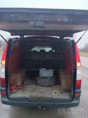 Sarkans Mercedes-Benz Vito 2009 Gulbene, ar dzinēja tilpumu 2.20 L un nobraukumu 448 tūkst. km par 2300 €, foto 8 vietnē AUTOMOTO.COM.LV
