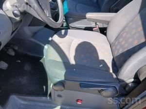 Sarkans Mercedes-Benz Vito 2009 Tukums, ar dzinēja tilpumu 2.20 L un nobraukumu 0 tūkst. km par 5500 €, foto 13 vietnē AUTOMOTO.COM.LV
