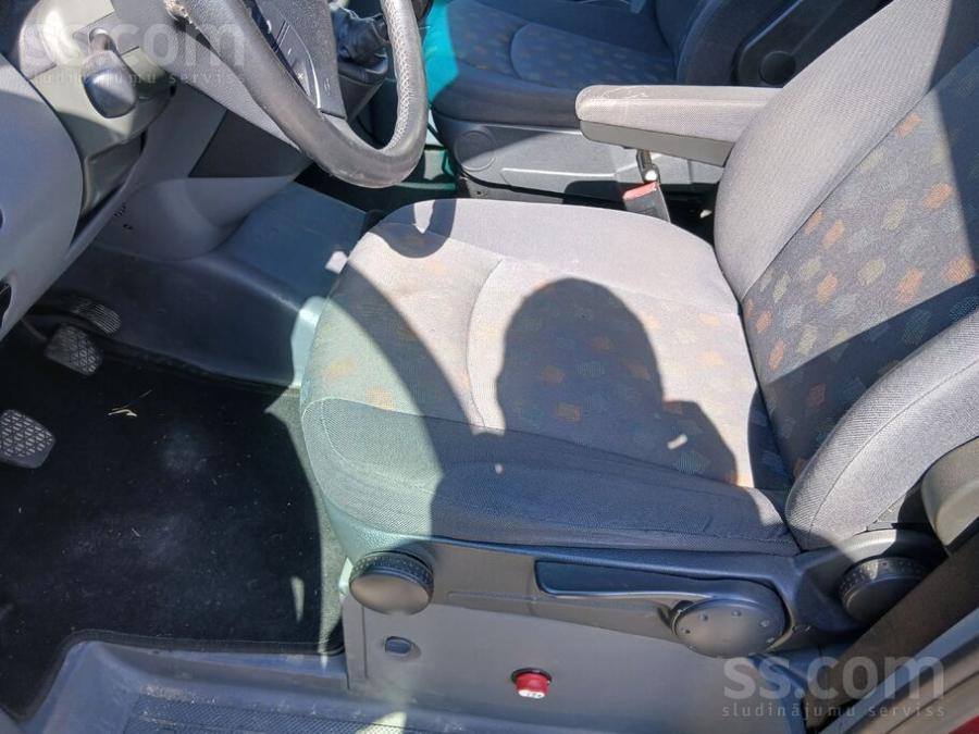 Sarkans Mercedes-Benz Vito 2009 Tukums, ar dzinēja tilpumu 2.20 L un nobraukumu 0 tūkst. km par 5500 €, foto 13 vietnē AUTOMOTO.COM.LV