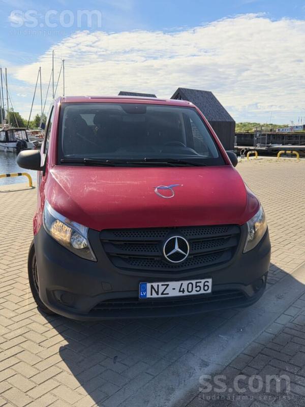 Red Mercedes-Benz Vito 2016 in Tukums, with an engine capacity of 2.10 L and mileage of 188 thousand km for 10000 €, photo 3 on AUTOMOTO.COM.LV