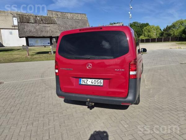 Red Mercedes-Benz Vito 2016 in Tukums, with an engine capacity of 2.10 L and mileage of 188 thousand km for 10000 €, photo 4 on AUTOMOTO.COM.LV
