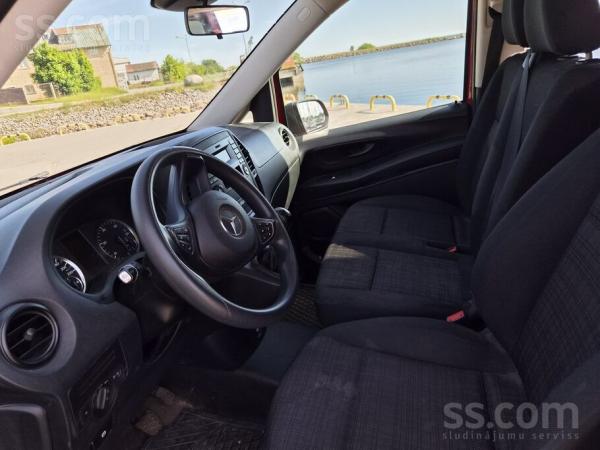 Red Mercedes-Benz Vito 2016 in Tukums, with an engine capacity of 2.10 L and mileage of 188 thousand km for 10000 €, photo 6 on AUTOMOTO.COM.LV