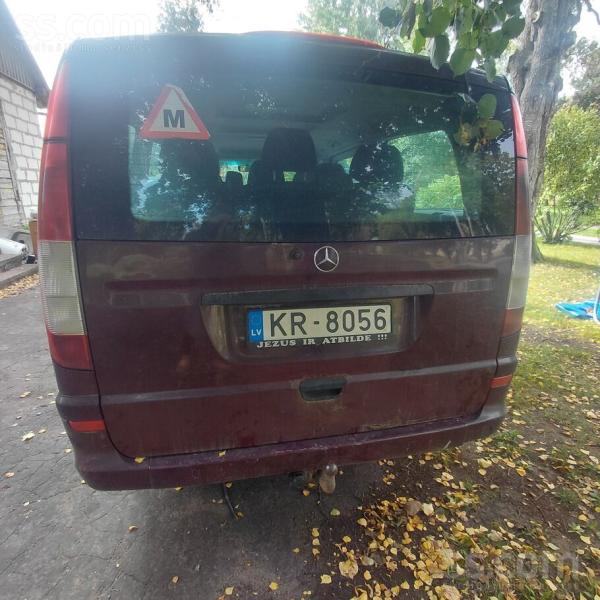 Red Mercedes-Benz Vito 2006 in Ventspils, with an engine capacity of 2.10 L and mileage of 559 thousand km for 2400 €, photo 4 on AUTOMOTO.COM.LV