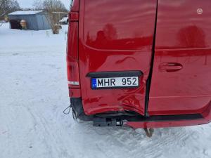Red Mercedes-Benz Vito 2015 in Siauliai, with an engine capacity of 2.14 L and mileage of 151 thousand km for 11000 €, photo 9 on AUTOMOTO.COM.LV