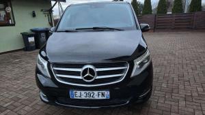 Black Mercedes-Benz Vito V220 2015 in Taurage, with an engine capacity of 2.20 L and mileage of 200 thousand km for 19500 €, photo 2 on AUTOMOTO.COM.LV