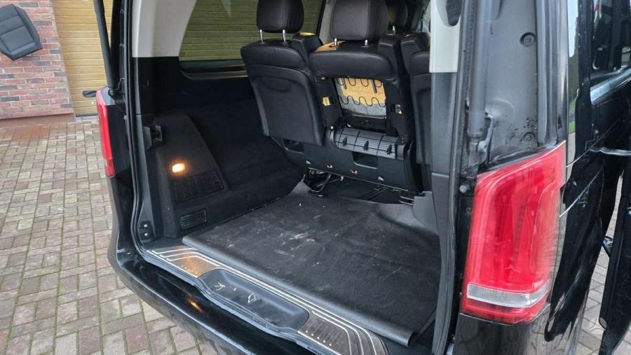 Black Mercedes-Benz Vito V220 2015 in Taurage, with an engine capacity of 2.20 L and mileage of 200 thousand km for 19500 €, photo 21 on AUTOMOTO.COM.LV