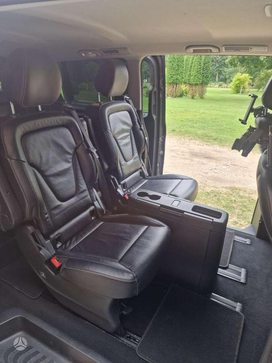 Черный Мерседес Vito V220 2015 в Клайпеда, объемом двигателя 2.14 л и пробегом 350 тыс. км за 17900 €, фото 12 на AUTOMOTO.COM.LV