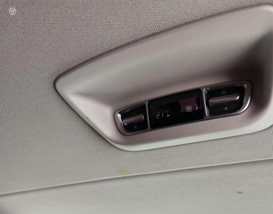 Melns Mercedes-Benz Vito V220 2016 Klaipėda, ar dzinēja tilpumu 0.00 L un nobraukumu 463 tūkst. km par 17400 €, foto 17 vietnē AUTOMOTO.COM.LV