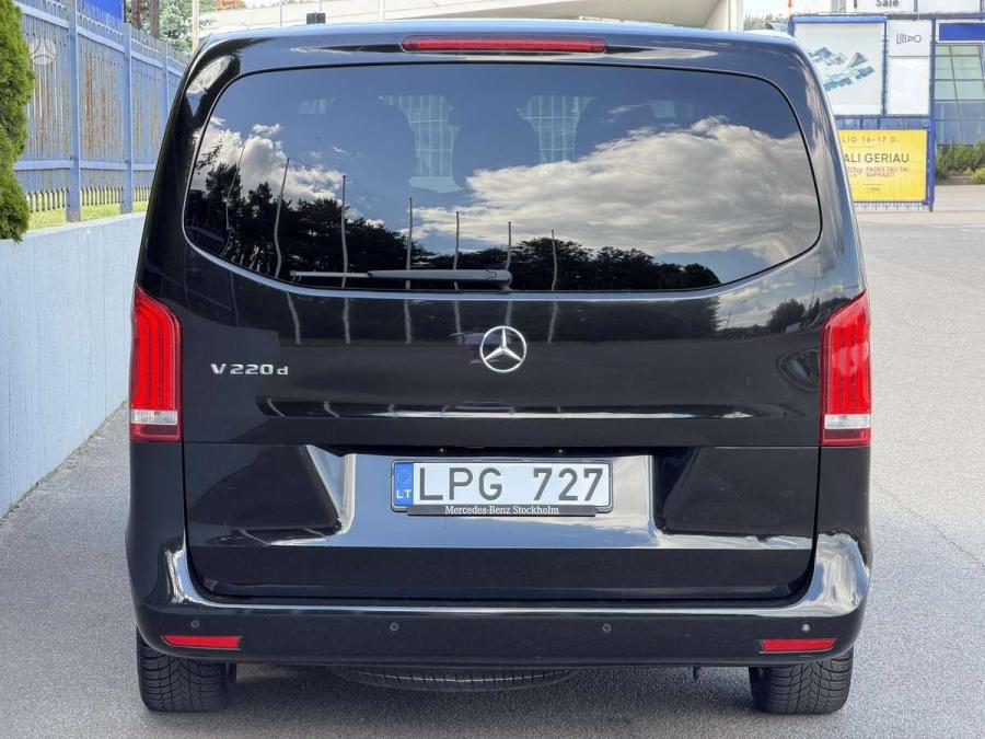 Черный Мерседес Vito V220 2016 в Вильнюс, объемом двигателя 2.14 л и пробегом 146 тыс. км за 26900 €, фото 4 на AUTOMOTO.COM.LV