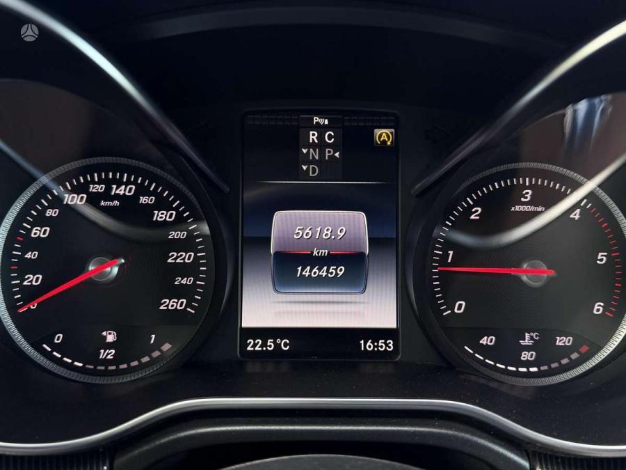 Черный Мерседес Vito V220 2016 в Вильнюс, объемом двигателя 2.14 л и пробегом 146 тыс. км за 26900 €, фото 27 на AUTOMOTO.COM.LV
