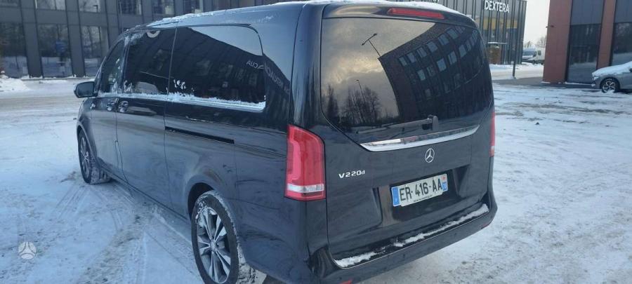 Melns Mercedes-Benz Vito V220 2017 Viļņa, ar dzinēja tilpumu 2.14 L un nobraukumu 257 tūkst. km par 22900 €, foto 6 vietnē AUTOMOTO.COM.LV
