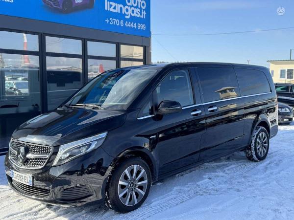 Melns Mercedes-Benz Vito V220 2017 Viļņa, ar dzinēja tilpumu 2.20 L un nobraukumu 221 tūkst. km par 22950 €, foto 1 vietnē AUTOMOTO.COM.LV