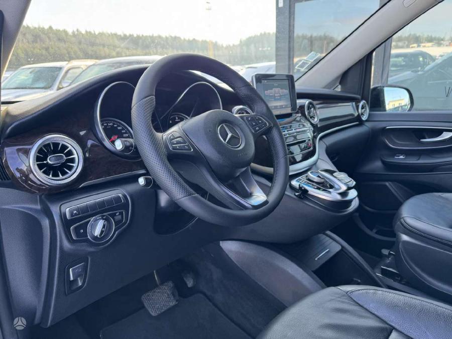 Melns Mercedes-Benz Vito V220 2017 Viļņa, ar dzinēja tilpumu 2.20 L un nobraukumu 221 tūkst. km par 22950 €, foto 14 vietnē AUTOMOTO.COM.LV