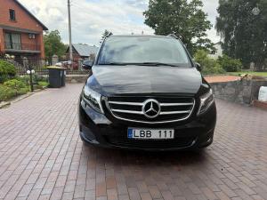 Black Mercedes-Benz Vito V220 2017 in Pasvalys, with an engine capacity of 2.14 L and mileage of 122 thousand km for 27800 €, photo 3 on AUTOMOTO.COM.LV