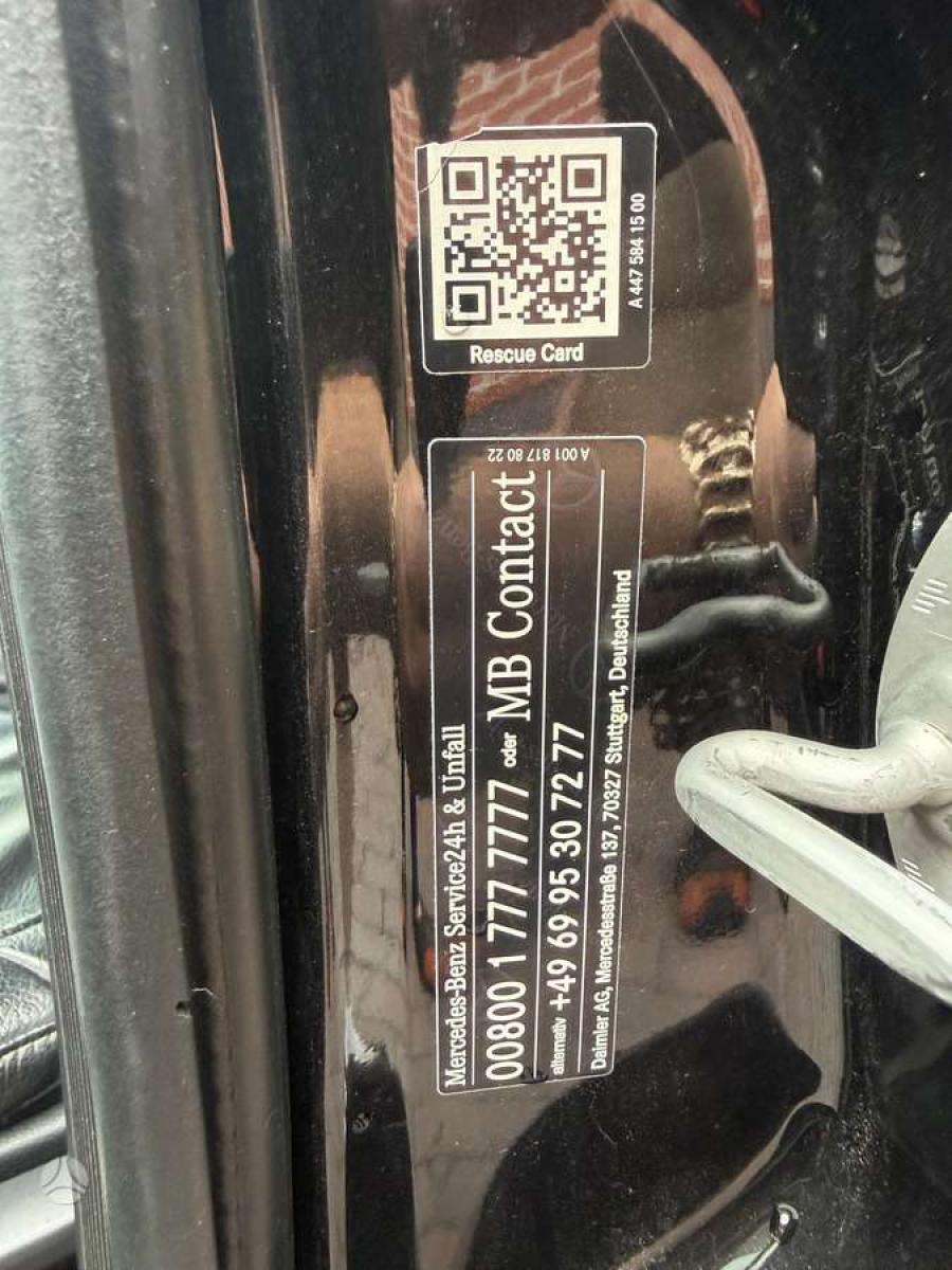 Black Mercedes-Benz Vito V220 2017 in Pasvalys, with an engine capacity of 2.14 L and mileage of 122 thousand km for 27800 €, photo 17 on AUTOMOTO.COM.LV