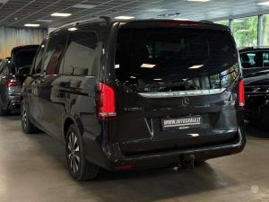 Black Mercedes-Benz Vito V220 2020 in Klaipeda, with an engine capacity of 1.95 L and mileage of 225 thousand km for 34950 €, photo 10 on AUTOMOTO.COM.LV
