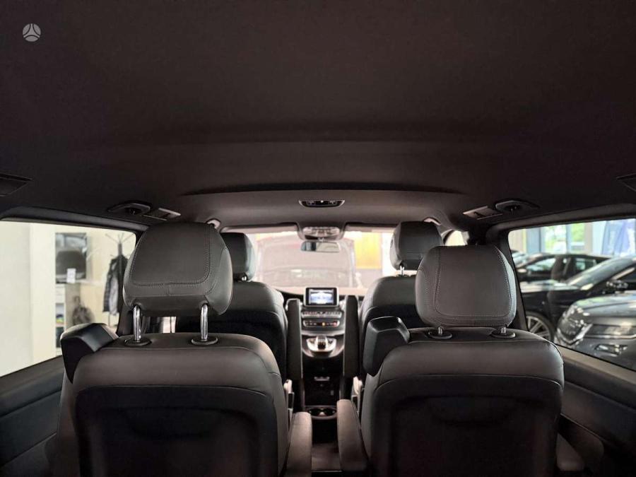 Black Mercedes-Benz Vito V220 2020 in Klaipeda, with an engine capacity of 1.95 L and mileage of 225 thousand km for 34950 €, photo 30 on AUTOMOTO.COM.LV