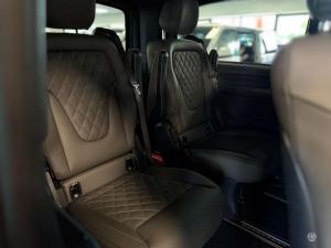 Melns Mercedes-Benz Vito V220 2020 Klaipėda, ar dzinēja tilpumu 1.95 L un nobraukumu 225 tūkst. km par 34950 €, foto 19 vietnē AUTOMOTO.COM.LV