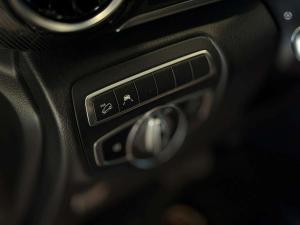 Melns Mercedes-Benz Vito V220 2020 Klaipėda, ar dzinēja tilpumu 1.95 L un nobraukumu 225 tūkst. km par 34950 €, foto 26 vietnē AUTOMOTO.COM.LV