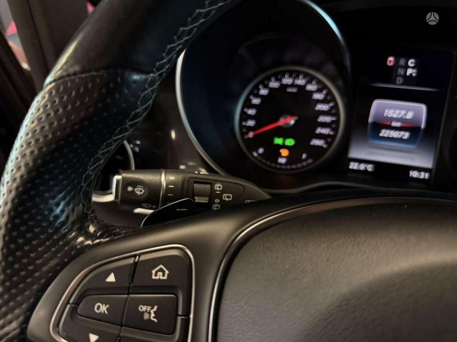 Melns Mercedes-Benz Vito V220 2020 Klaipėda, ar dzinēja tilpumu 1.95 L un nobraukumu 225 tūkst. km par 34950 €, foto 31 vietnē AUTOMOTO.COM.LV