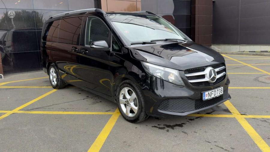 Черный Мерседес Vito V220 2023 в Вильнюс, объемом двигателя 1.95 л и пробегом 322 тыс. км за 32500 €, фото 4 на AUTOMOTO.COM.LV