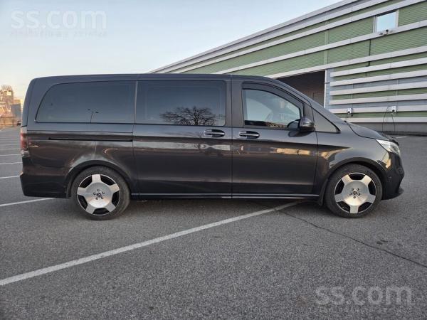 Melns Mercedes-Benz Vito V220 2021 Rīga, ar dzinēja tilpumu 2.00 L un nobraukumu 280 tūkst. km par 38000 €, foto 4 vietnē AUTOMOTO.COM.LV