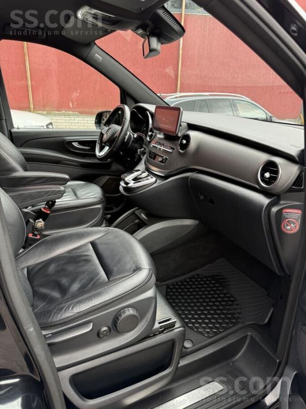 Melns Mercedes-Benz Vito V220 2014 Rīga, ar dzinēja tilpumu 2.20 L un nobraukumu 335 tūkst. km par 26600 €, foto 5 vietnē AUTOMOTO.COM.LV