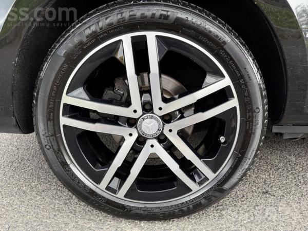 Melns Mercedes-Benz Vito V220 2014 Rīga, ar dzinēja tilpumu 2.20 L un nobraukumu 335 tūkst. km par 26600 €, foto 9 vietnē AUTOMOTO.COM.LV